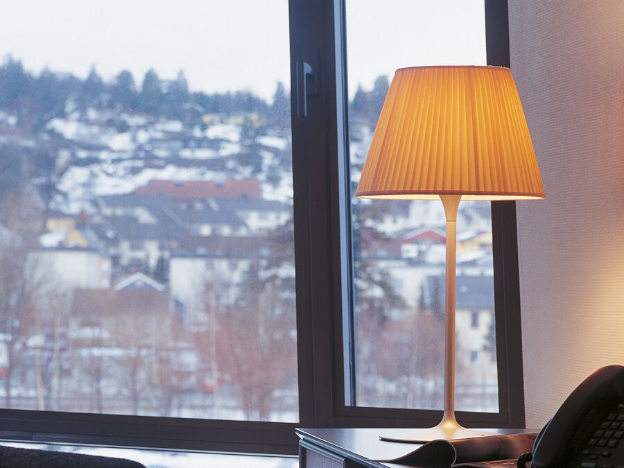 Romeo Table – IHO Design Store